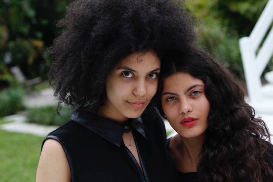 Ibeyi: streaming integrale e recensione dell'omonimo album - Notizie ...