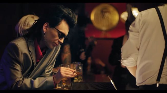 Johnny Thunders. Il trailer di "Room 37", il nuovo biopic sul musicista ...