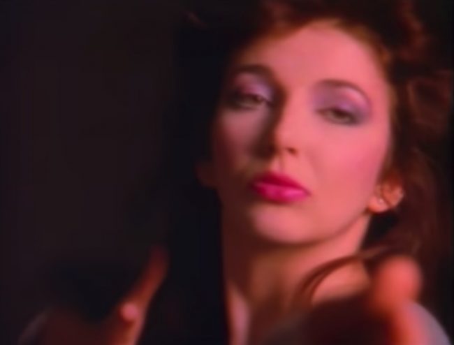 Kate Bush ha dedicato un post a "Stranger Things" e al successo di ...