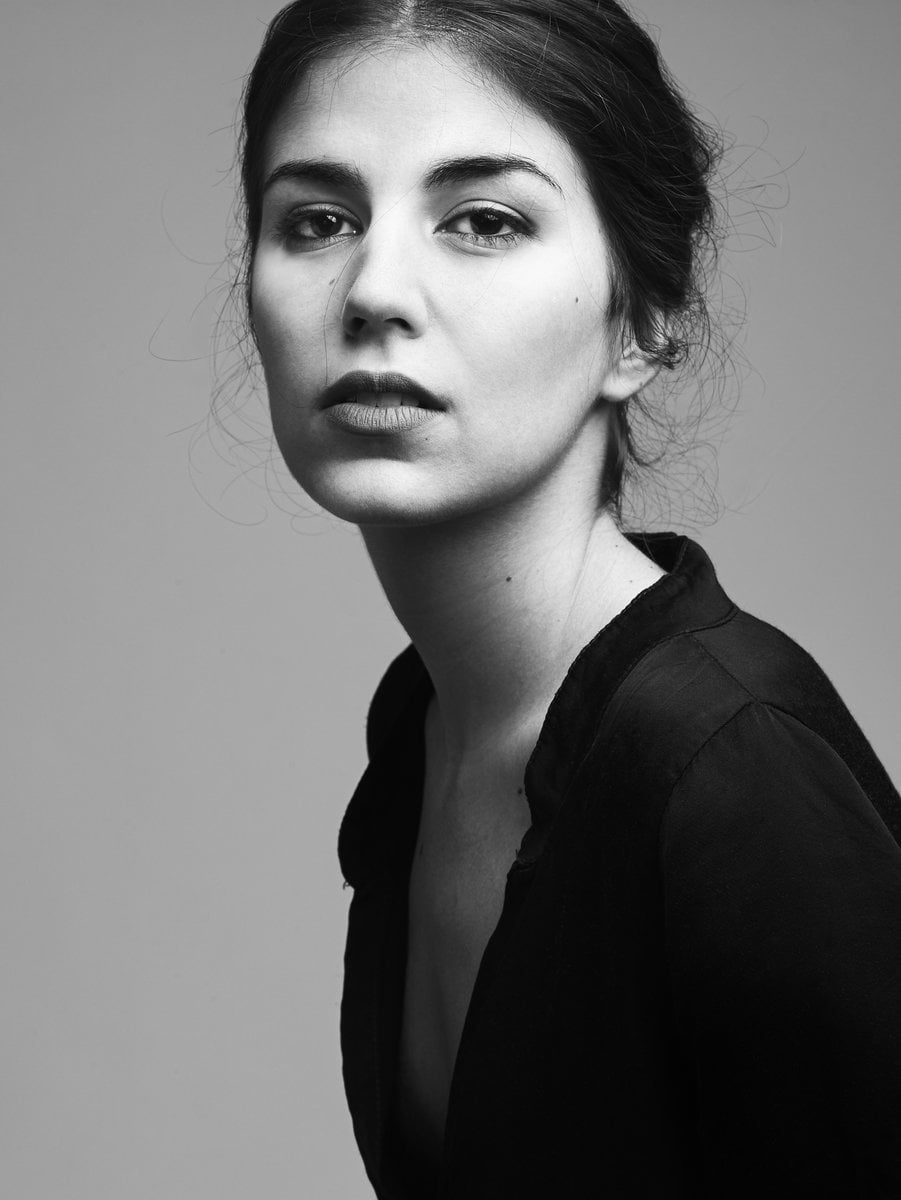 In equilibrio tra pop e imprevedibilità, Marina Herlop ci racconta ...