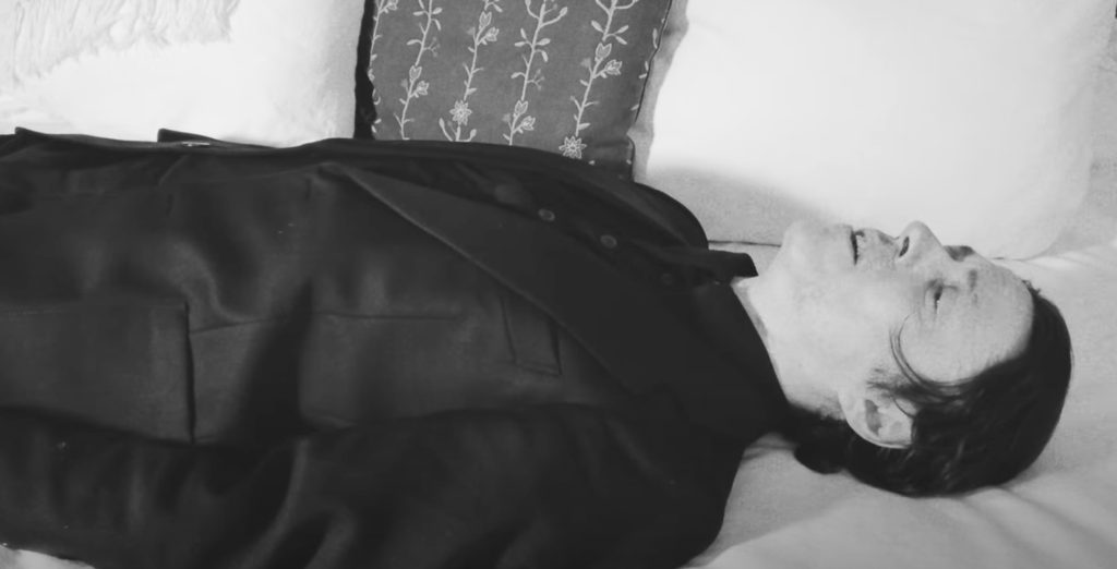 "I'm Deranged". Stella Burns reinventa Bowie in versione Sparklehorse ...