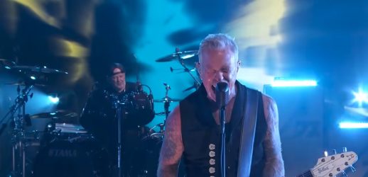 Metallica suonano “Lux Æterna”. Kimmel: “Siete la più adorabile boy ...
