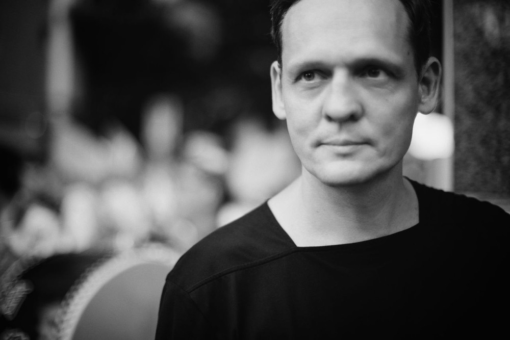 Alva Noto - HYbr:ID III - Album, acquista - SENTIREASCOLTARE