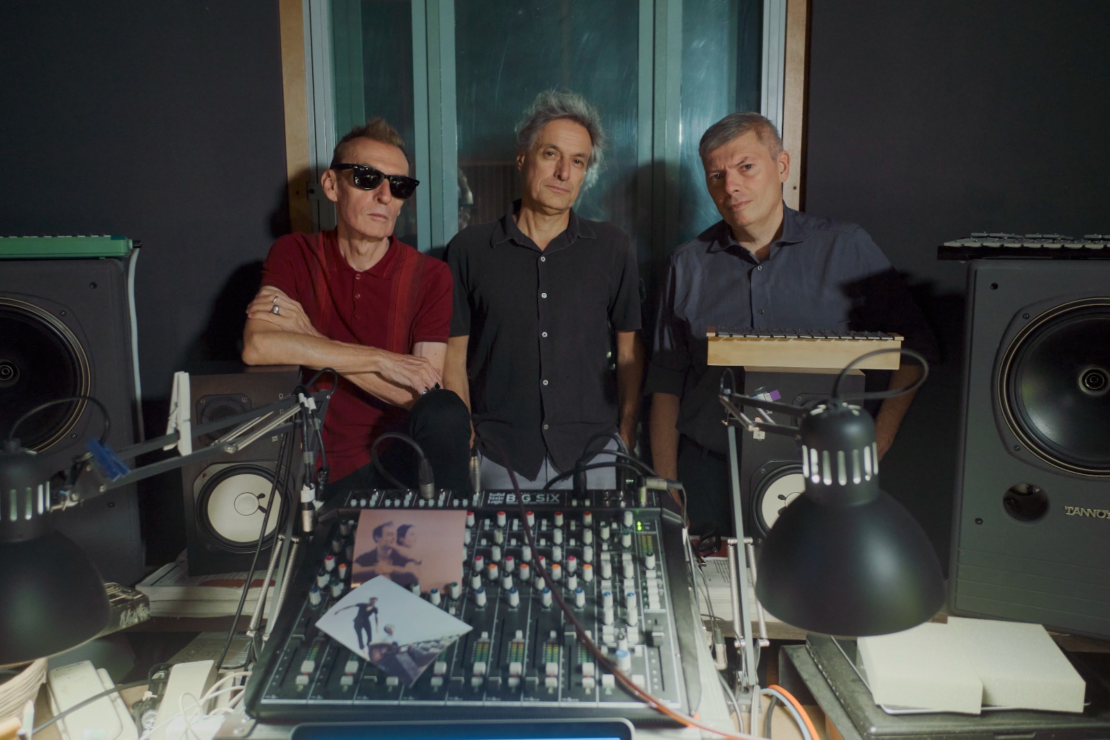 La Crus dopo 20 anni. Esce l'album “Proteggimi Da Ciò Che Voglio ...