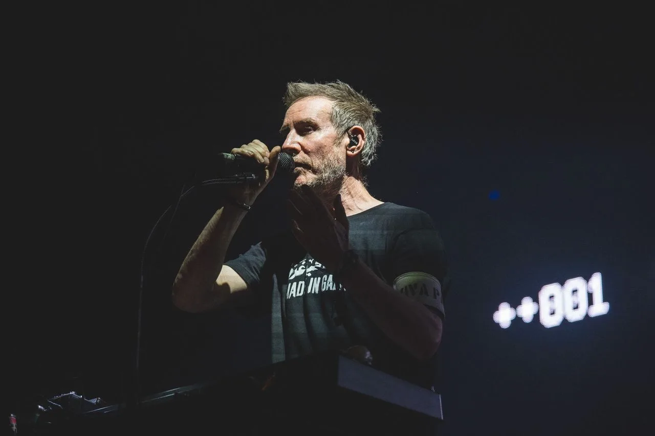 Robert Del Naja dei Massive Attack arrestato durante protesta pro ...